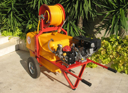 Wheelbarrow Sprayer - Raz Sprayers